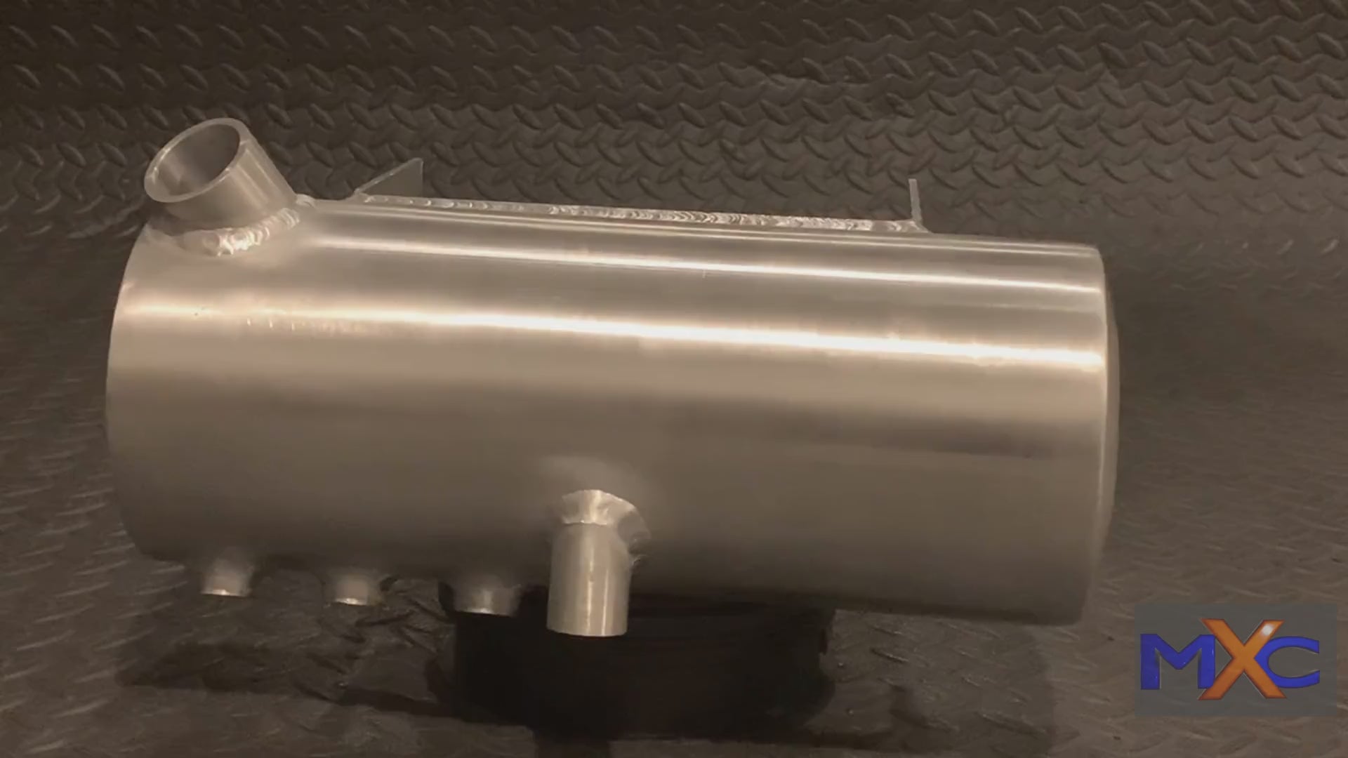 Moto X Cycle (MXC) 5" Round Aluminum Oil Tank with Spin On Filter Comp ...